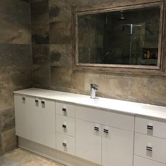 Indas™ Rust Tile | Topps Tiles