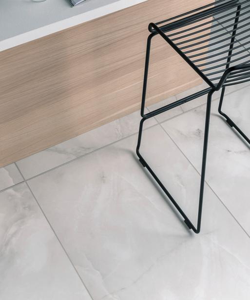 Ambrose Onyx | Topps Tiles