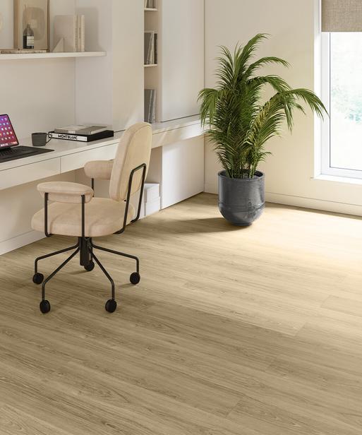 Pronto™ Hafren Natural Oak XL Luxury Vinyl Tile | Topps Tiles