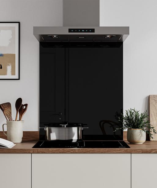 Black Glass Splashback (59.5cm x 74.5cm) | Topps Tiles