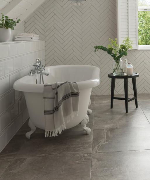 Elton™ Tile | Topps Tiles