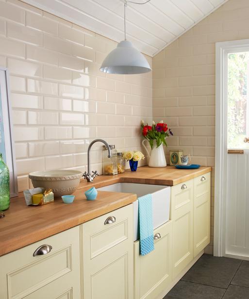 Diamante Bone Tile | Topps Tiles