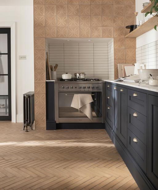 Cotto Décor Tile (20cm x 20cm) | Topps Tiles