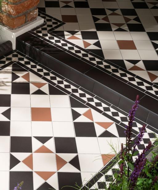 Victorian Flooring™ Diamond Corner Tile | Topps Tiles