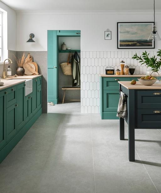 Essen™ Grey Tile (59.5cm x 119.5cm) | Topps Tiles