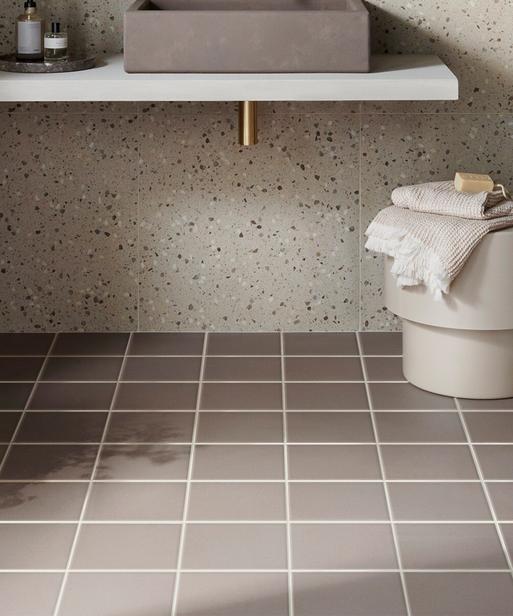 Mas Red Tile (19.8cm x 19.8cm) | Topps Tiles