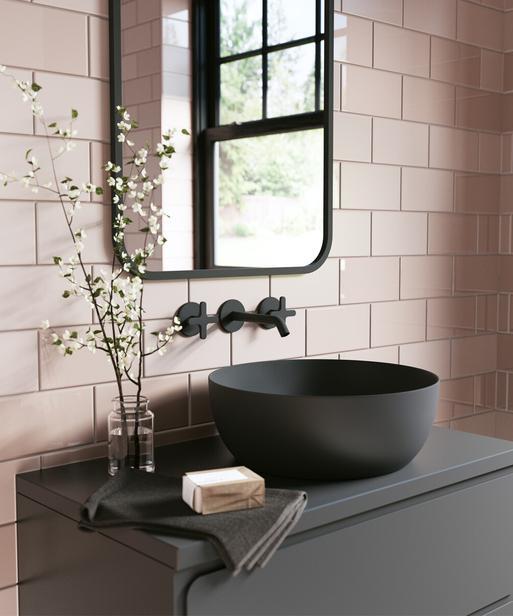 Matrix® Brooklyn Stone Gloss Tile (9.8cm x 19.8cm) | Topps Tiles