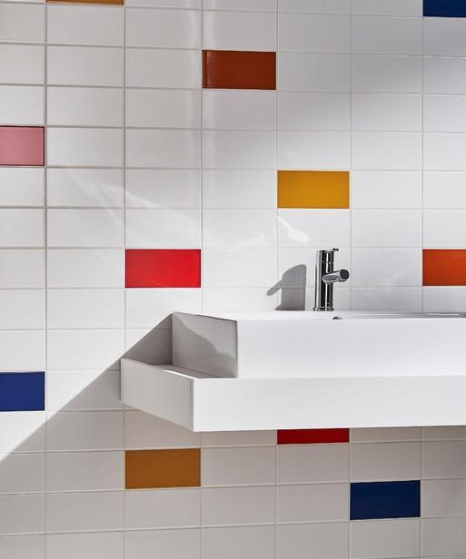 Matrix® Orange Gloss Tile (9.8cm x 19.8cm) | Topps Tiles