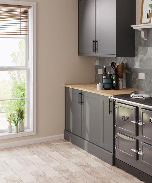 Mora™ Oak Tile | Topps Tiles