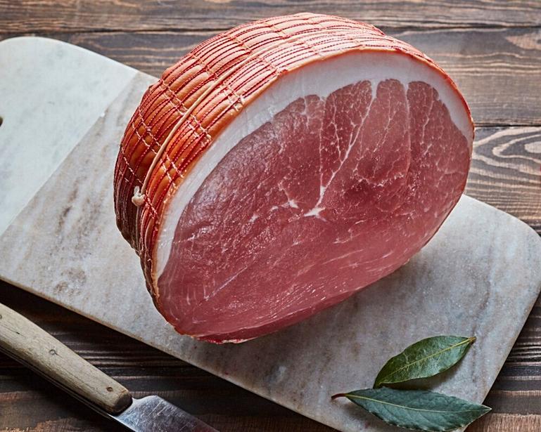 Dry Cured Smoked Horseshoe Gammon (1kg) | field&flower Meat