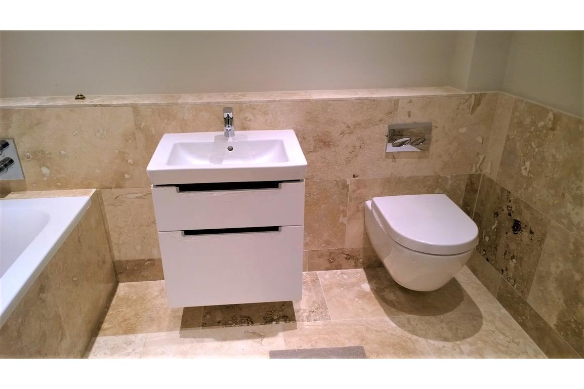 Colin Barnes Ceramics